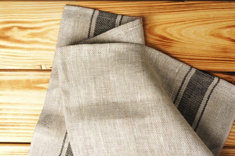 Où mettre ses torchons dans une cuisine : les solutions pratiques